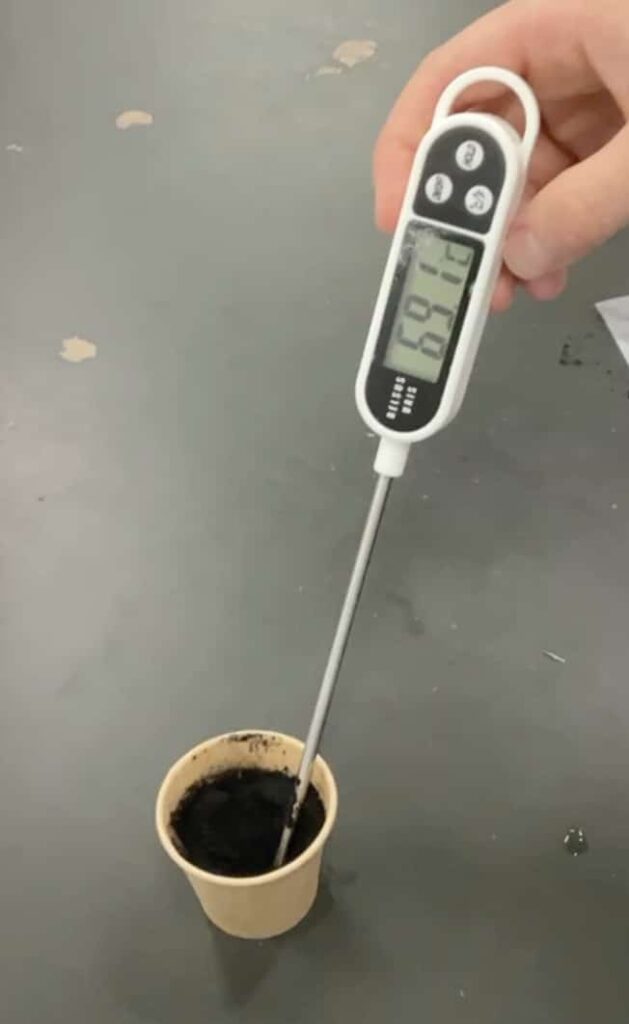 Just Mix It and Reach 80°C!? Discover the Heat of Rust with a DIY Hand ...