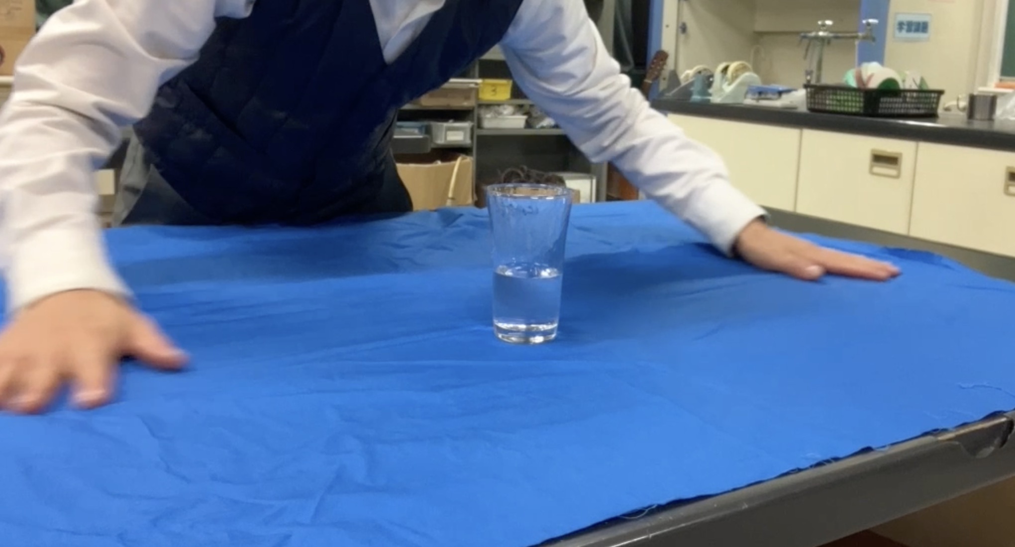 The Physics of the Perfect Pull: Mastering the Tablecloth Trick with ...